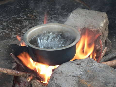 Mother dips daughters hands in boiling water | Lusaka Voice
