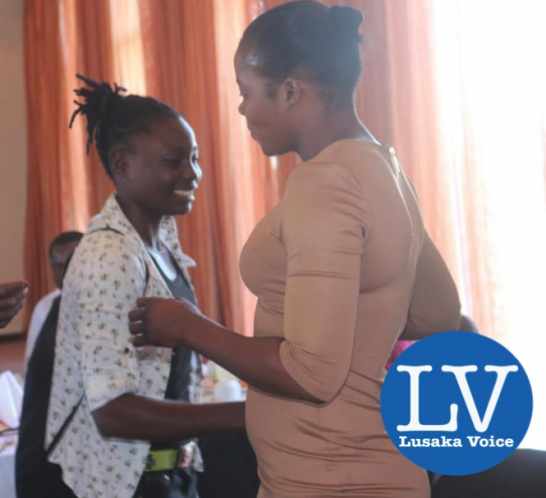 Boxers Esther and Catherine Phiri – Photo Credit Jean Mandela ...