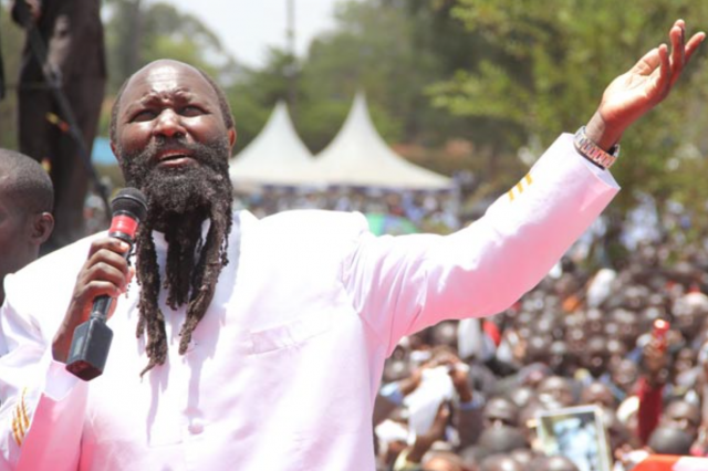 Zambians Are Rough!Prophet Owuor Rejected, called names | Lusaka Voice