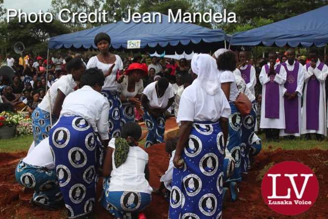 late Faith Kandaba burial at Lusaka Memorial Par-13 | Lusaka Voice